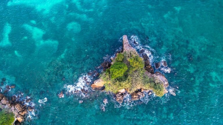 8 Key Considerations for Island Home Construction