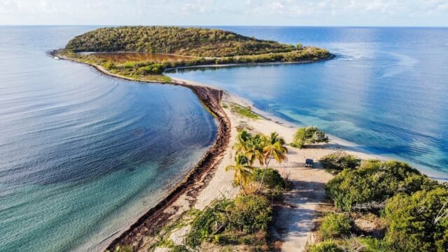 8 of the Best Virgin Islands You Must Visit - Isle Keys