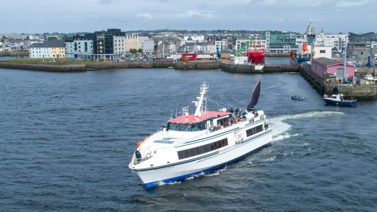 14 Things You Should Know Before Visiting Aran Islands - Isle Keys