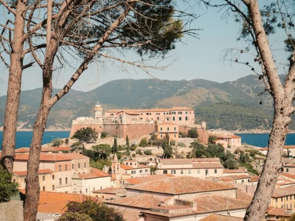 Ultimate Guide to the Stunning Island of Elba in Tuscany - Isle Keys