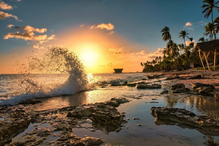 A Travellers Guide to Visiting Berry Islands in the Bahamas - Isle Keys