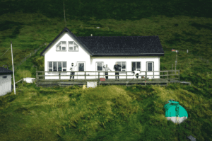 Iceland's Ellidaey Island: Home Of The World’s Loneliest House - Isle Keys