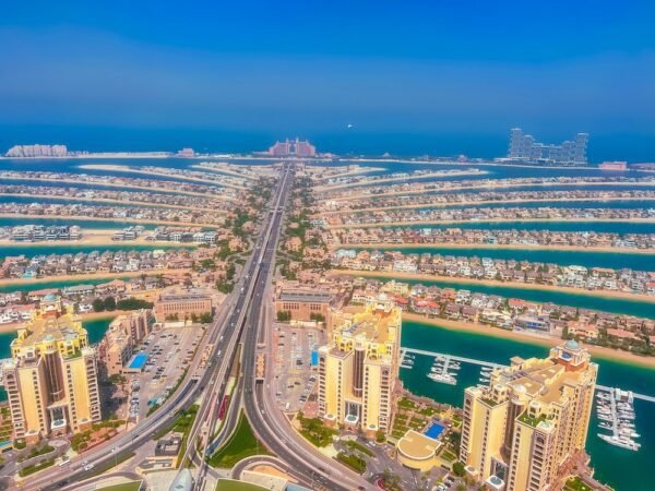 12 Most Incredible Artificial Islands in the World - Isle Keys
