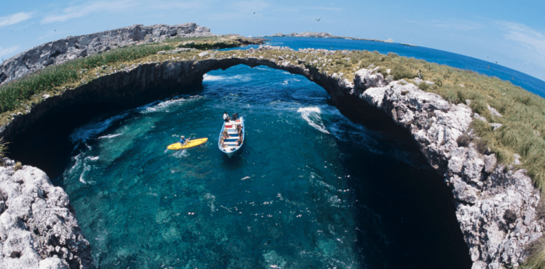 A Travel Guide to Marietas Islands (Isla Marietas) - Isle Keys