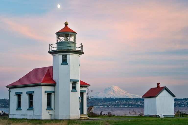 10 Islands Near Seattle WA Worth a Visit - Isle Keys