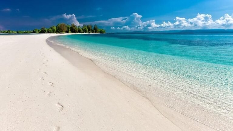A First-Timers Guide to Visiting Lakshadweep Islands, India - Isle Keys