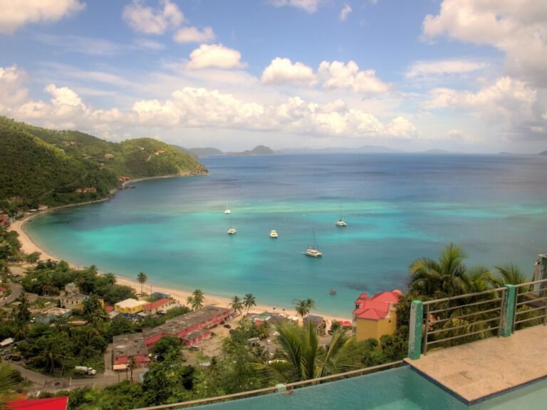 Virgin Islands Vs Puerto Rico: Which One Should You Visit First? - Isle ...